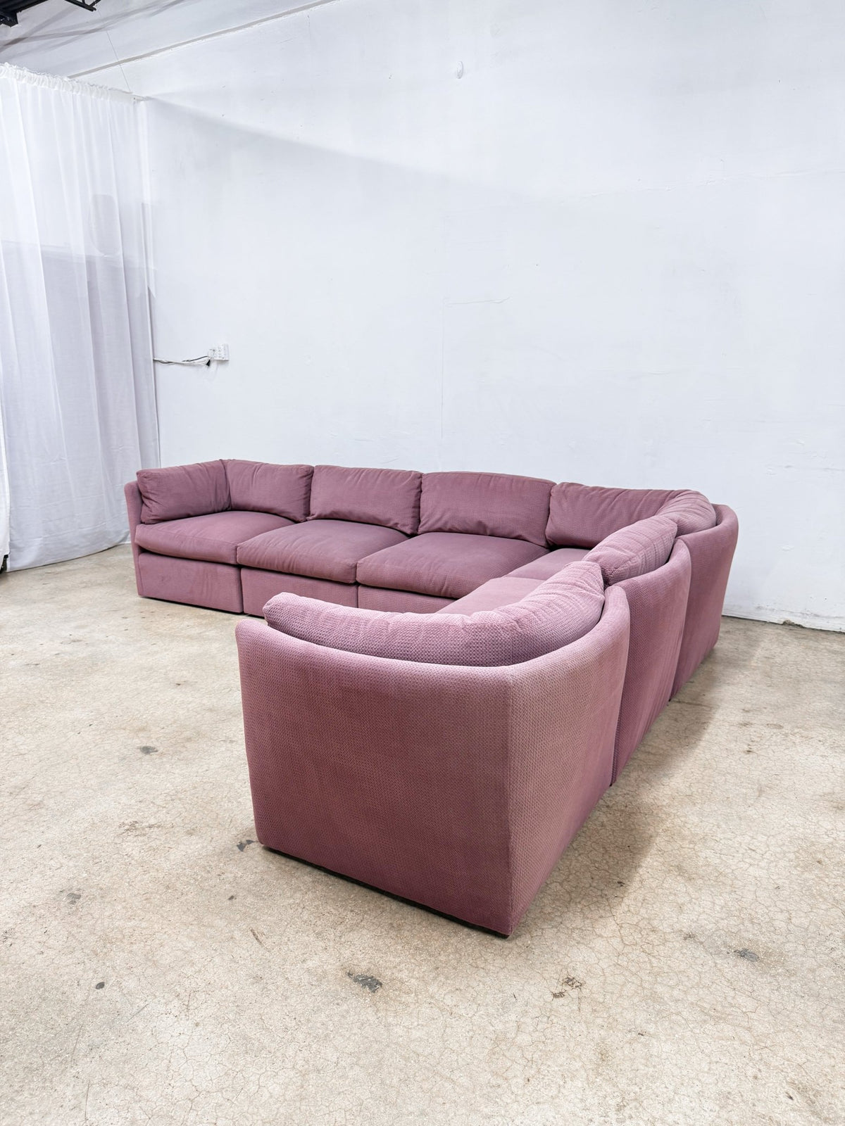 Sofas + Loveseats – Rehaus