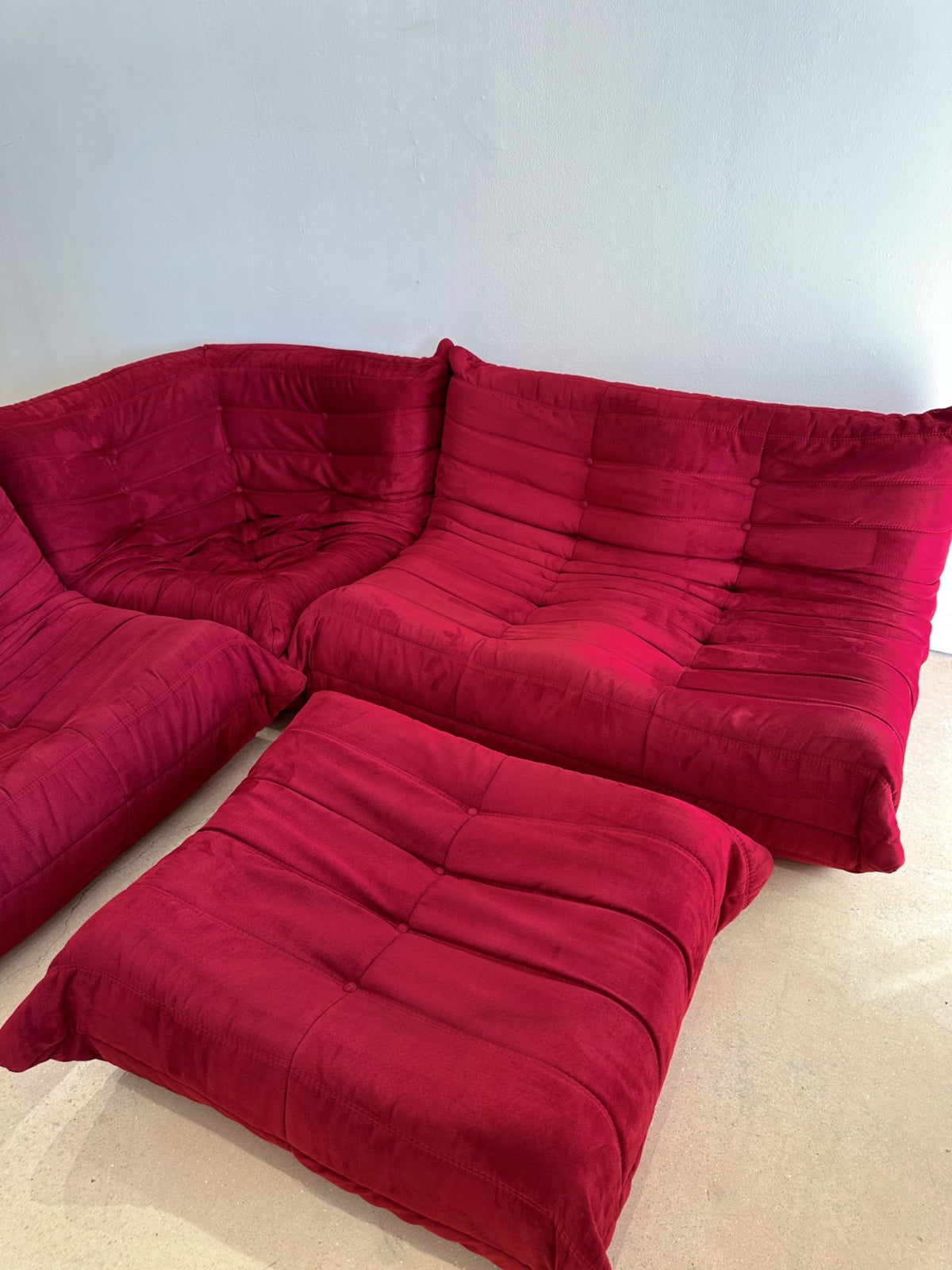 Sofas + Loveseats – Rehaus