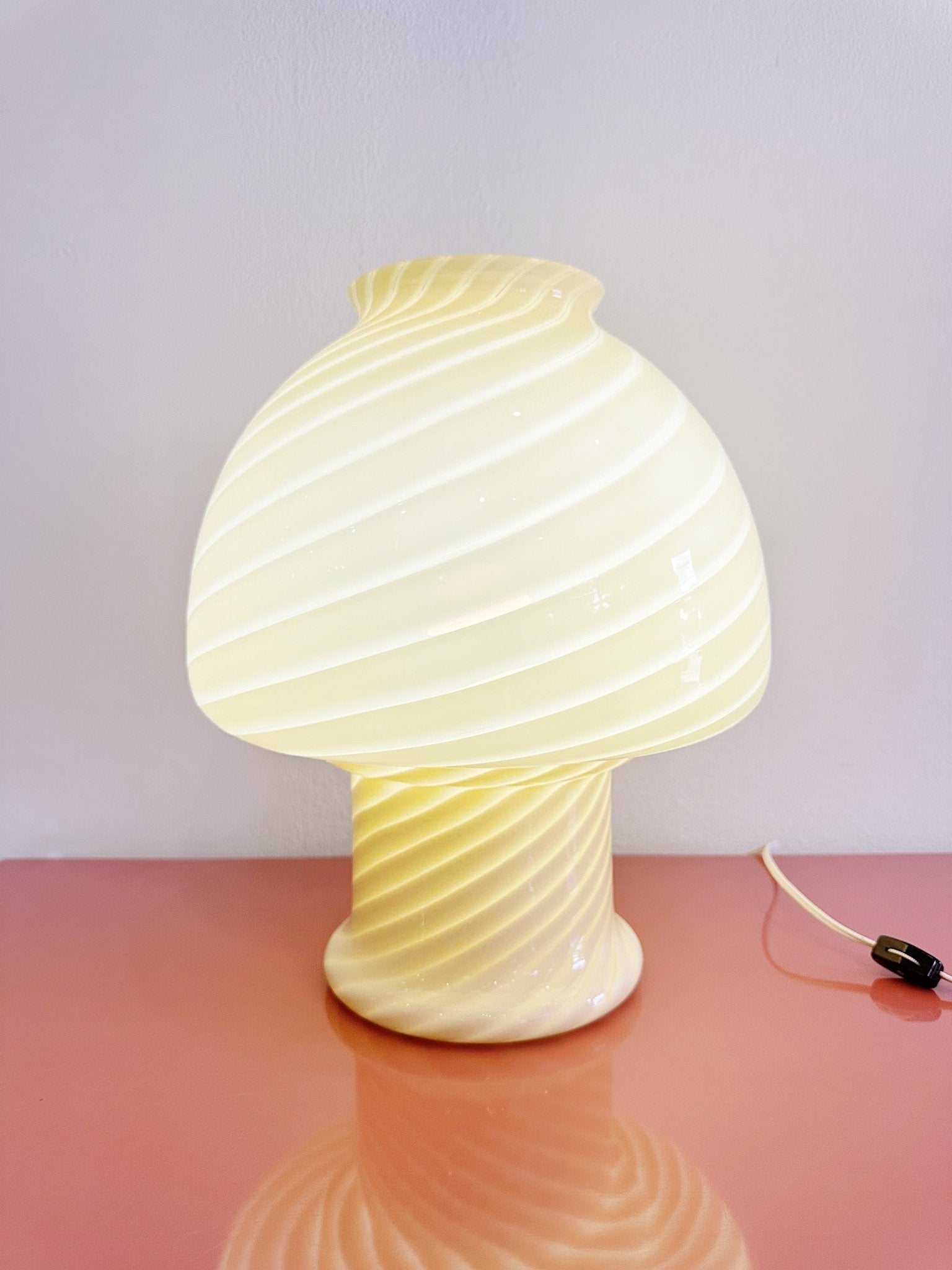Large Murano Swirl Mushroom Lamp – Rehaus