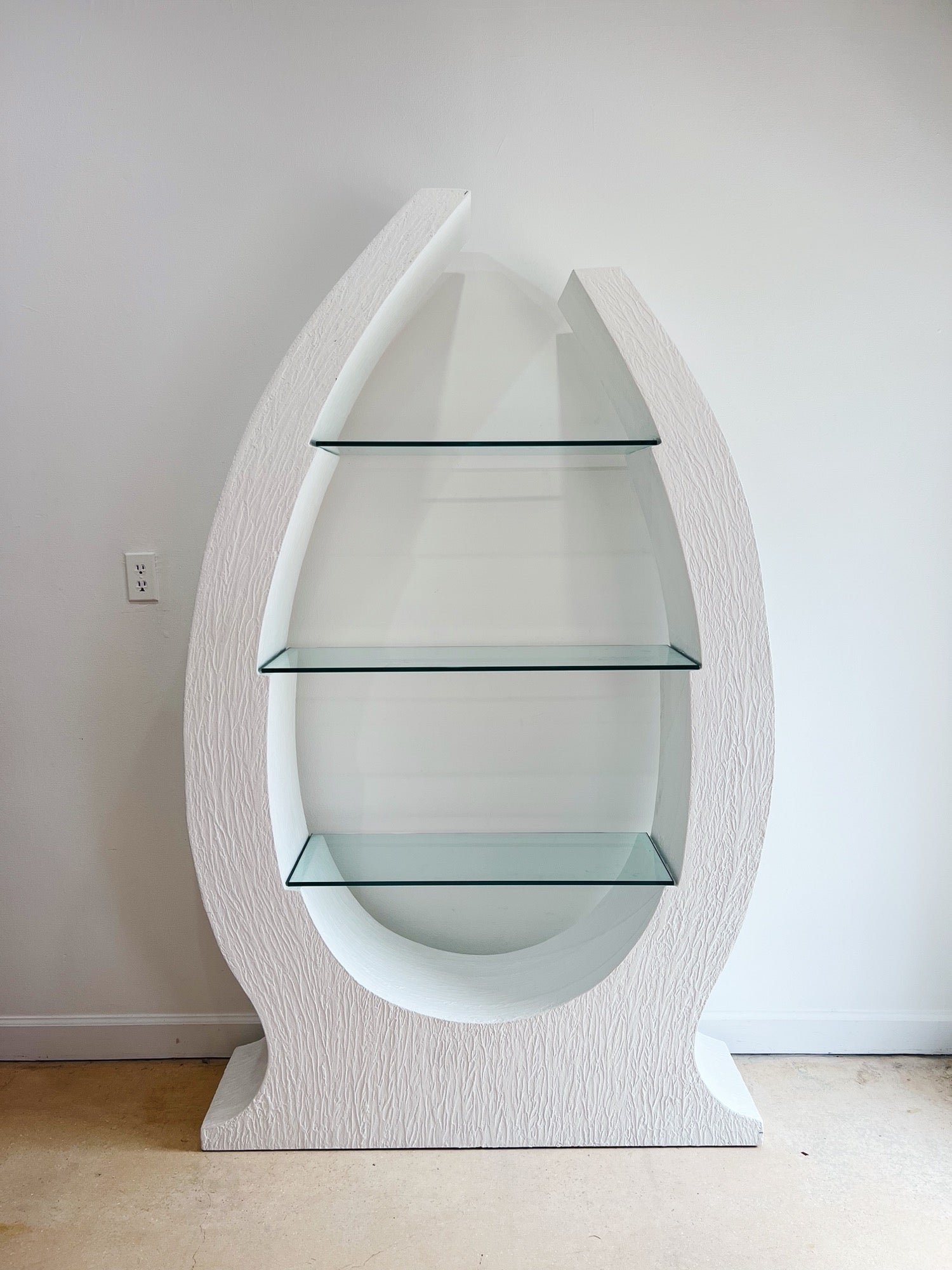 White Plaster Sculptural Shelf – Rehaus
